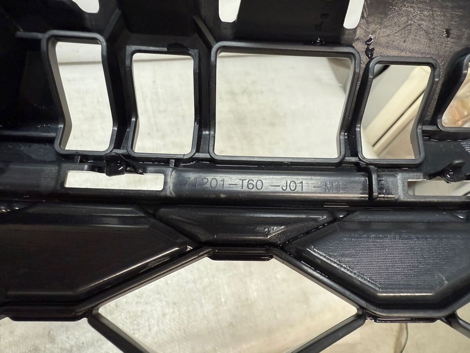 JDM Honda Civic Type R FL5 Front Grille Radiator Grille 71201-T60-J01 ...