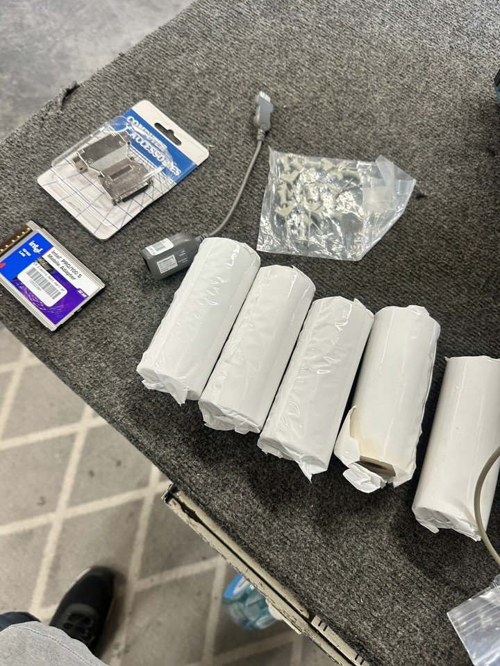 Tektronix TLA715 Logic Analyzer + TLA7P2 68Ch 100Mhz State 2Ghz Timing ...