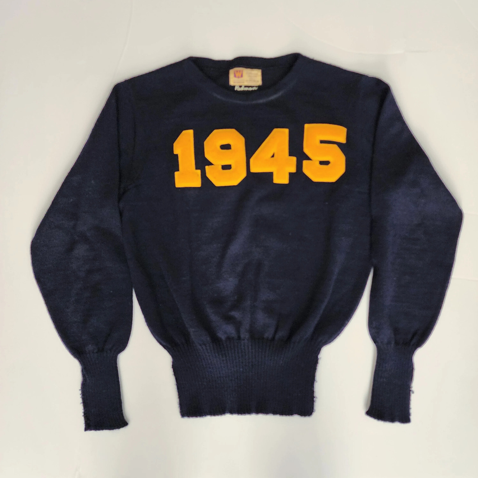 1945 Official U of W University of Washington Sweater by H. L. Whiting ...