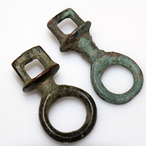 PAIR OF 2-ANCIENT ROMAN BRONZE-CHARIOT-TERRET RINGS CIRCA 100-200 AD | eBay