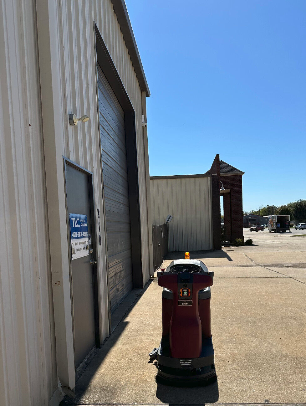 Minuteman Max Ride 20 Compact Micro Ride-on Scrubber | eBay