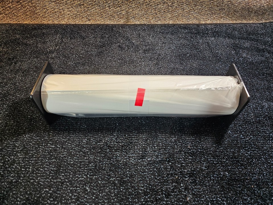 Red River Paper 1138 24" x 50 Feet 3" Core Roll Aurora Art White 300 ...