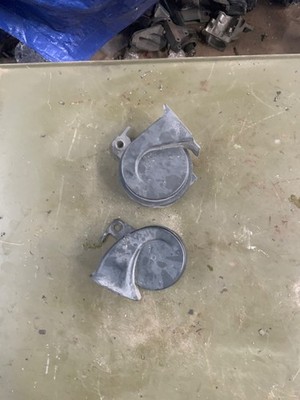 🥇98-00 LEXUS UCF20L LS400 SET OF 2 HIGH & LOW TONE NOTE PITCH HORN ...