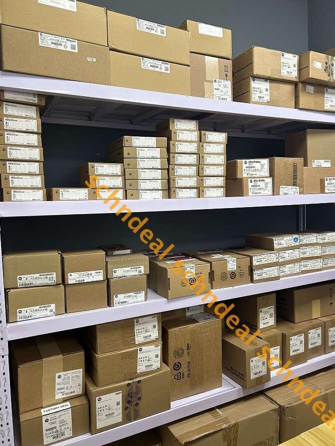 METSEPM8244 SCHNEIDER Schneider Electric PowerLogic PM8000 Power Meter ...