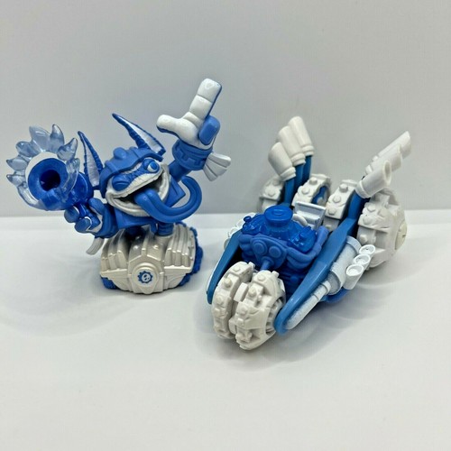 Skylanders Superchargers Figures Power Blue Trigger Happy & Gold Rusher ...