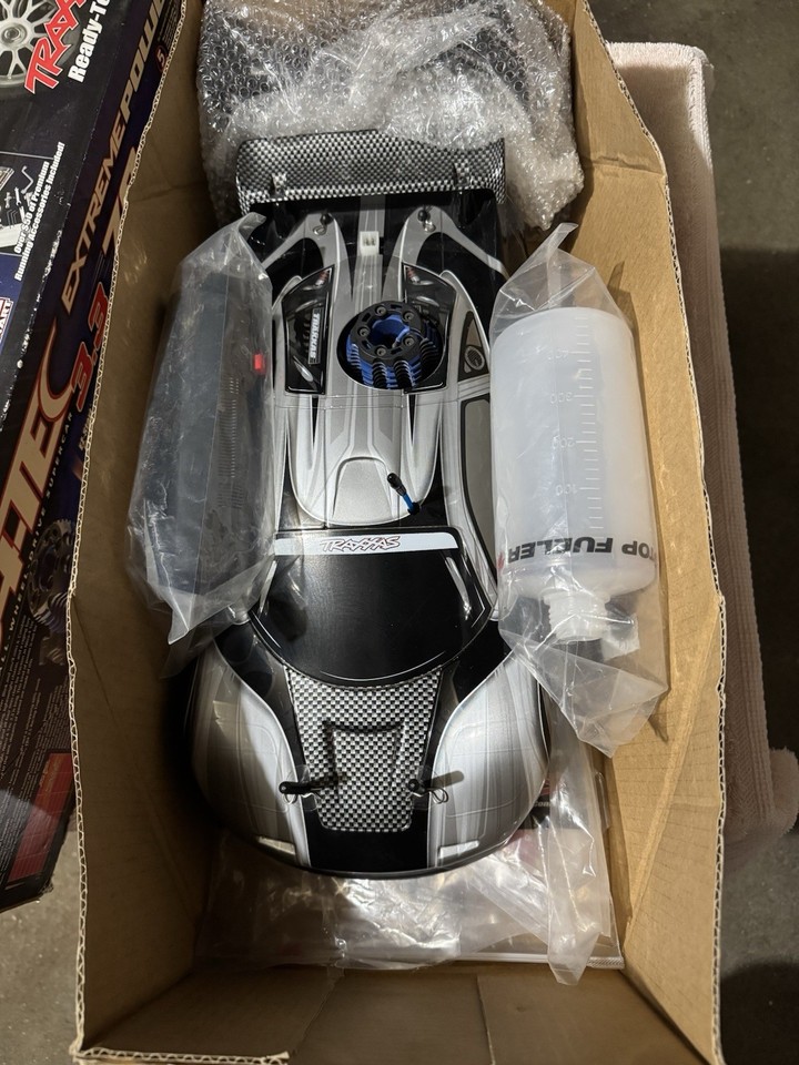 Traxxas Nitro 4 Tec 3.3 RC Street Car, Traxxas 4tec Nitro Car, Traxxas ...