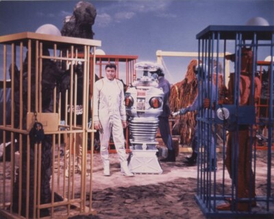 Lost in Space TV Sci Fi Guy Williams Robot Aliens in Cages Vintage 8x10 ...