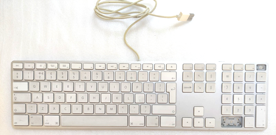 Apple A1243 USB Wired Keyboard Full Layout Aluminum design for Macbook ...