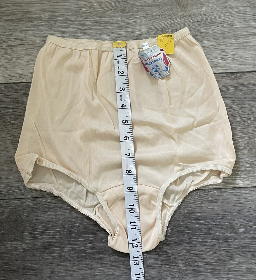 Vtg NWT Montrico 100% Acetate Non Run Tricot Apricot Brief Granny Panty ...