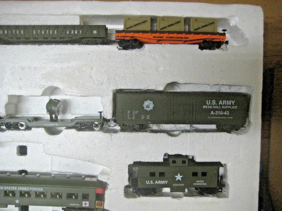 HO MILITARY TRAIN SET #MRR-030321-1 GP-20 LOCO WITH 6 CARS US ARMY ...