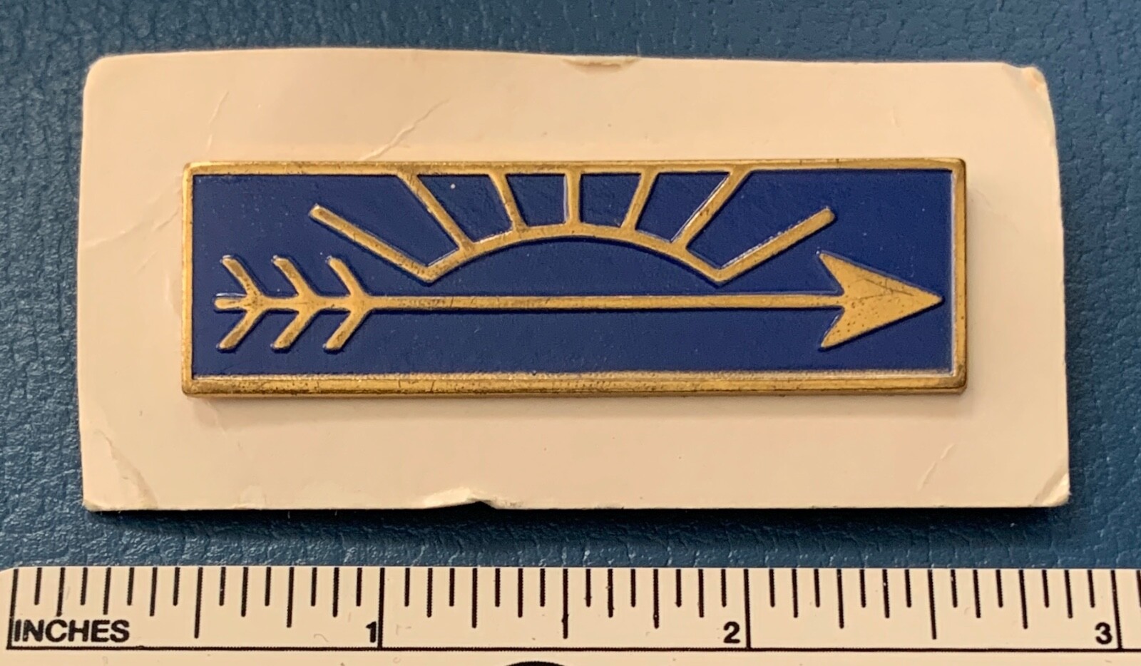 NOS Vintage CUB SCOUTS Arrow of Light Rank Award PIN Badge Boy Scout ...