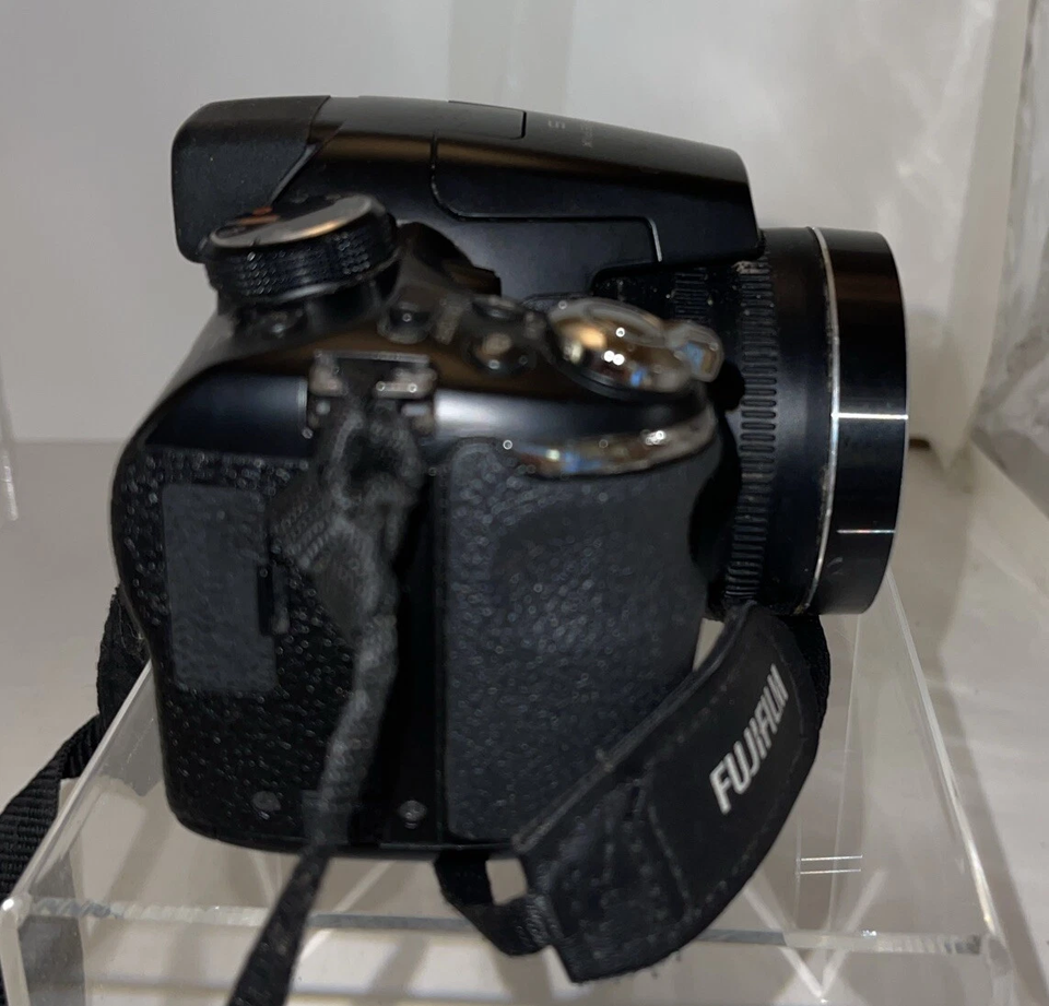 Fujifilm FinePix S4430 Digital Camera 14MP 28x Zoom - TESTED -FREE ...