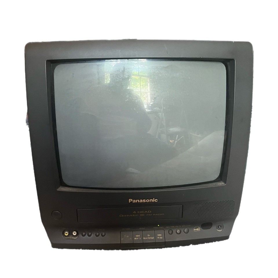 Panasonic 13" TV VCR FM CRT Retro Gaming PV-M1368 Tested And Working W ...