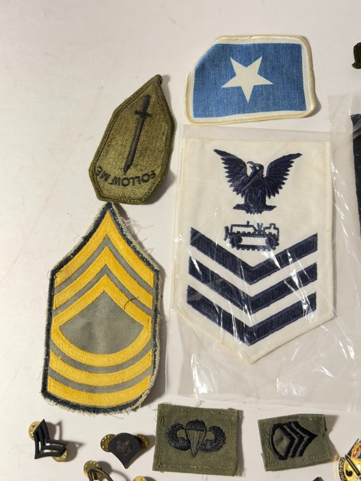 Lot Of Military Patches And Pins Uniform Insignia | eBay