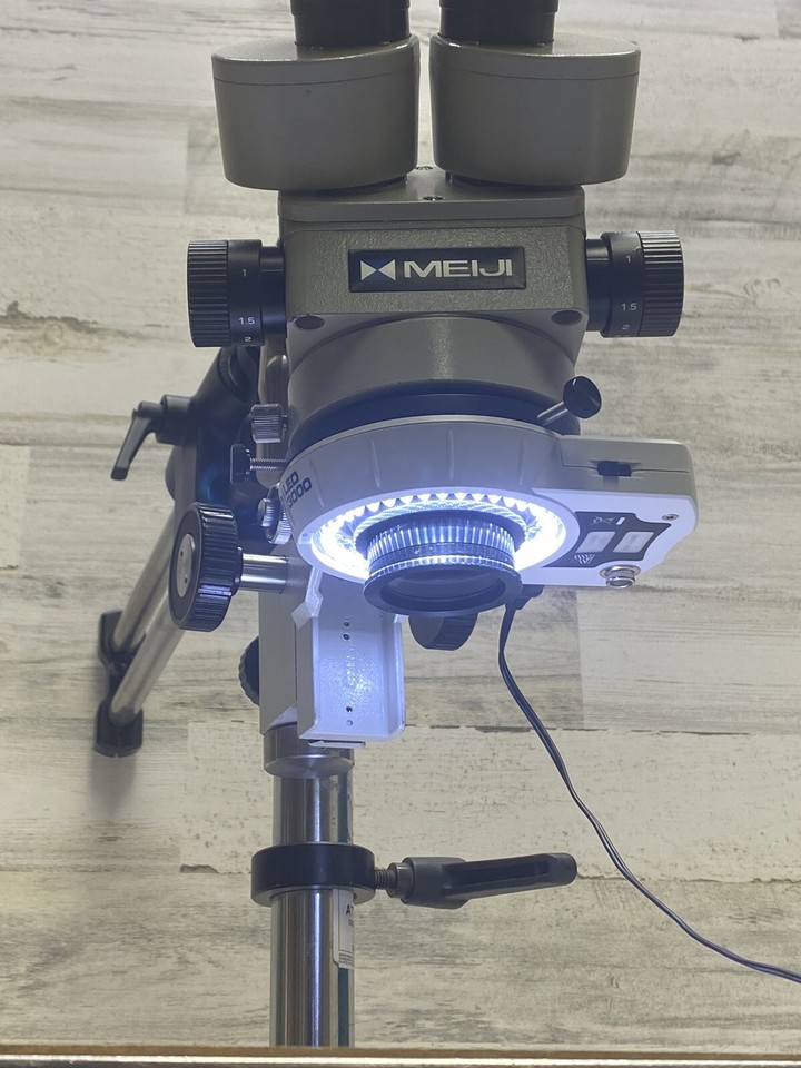 Meiji EMZ-5 Zoom Stereo Microscope w/ Luxo LED Light & Mount/Adjustable ...