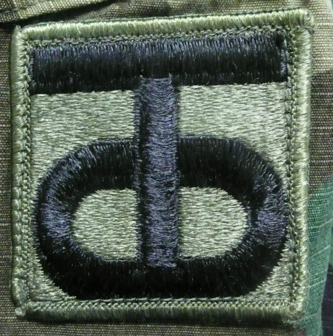 US ARMY BDU SHIRT USED WOODLAND CAMO PATCHES AIRCREW 90TH INFANTRY ...