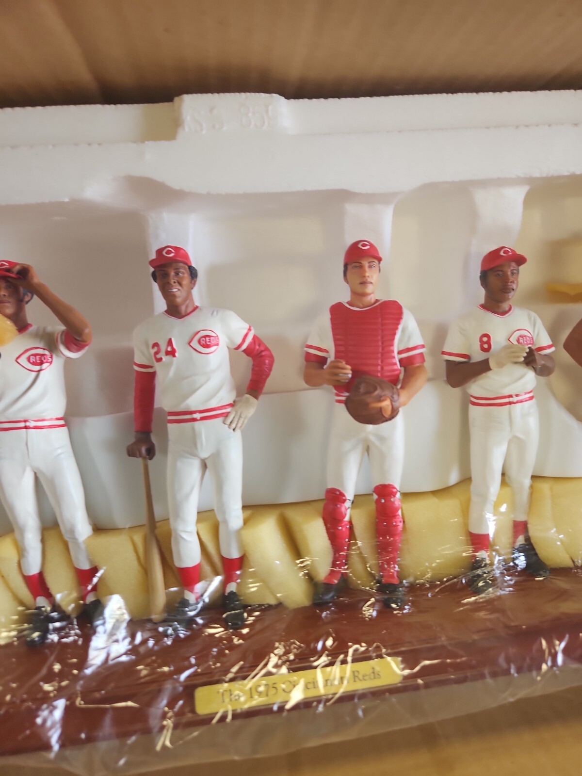 Danbury Mint 1975 Cincinnati Reds Big Red Machine Team Figurines Almost ...