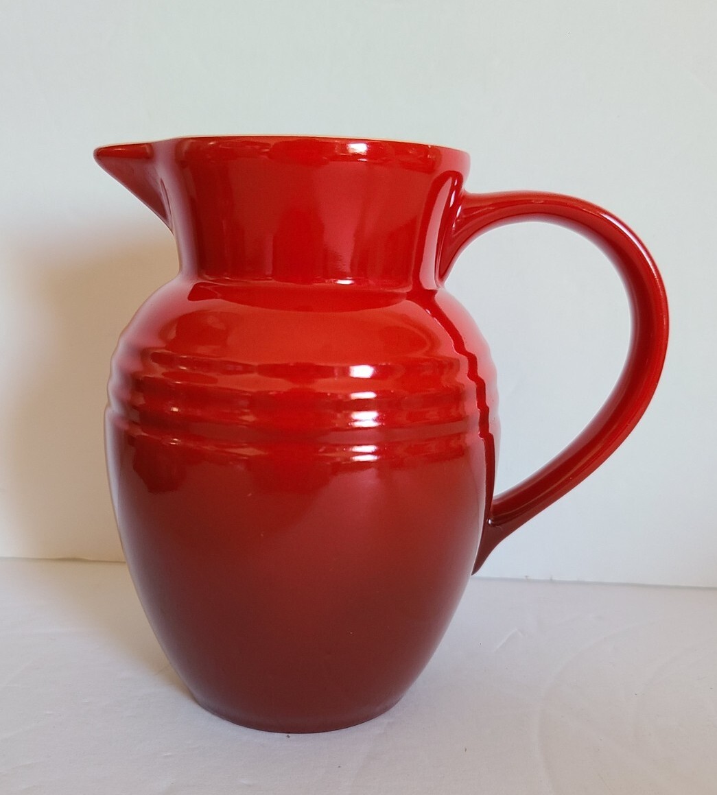 Le Creuset Stoneware Red Ombre Ceramic Pitcher Creamer 5.5" | eBay