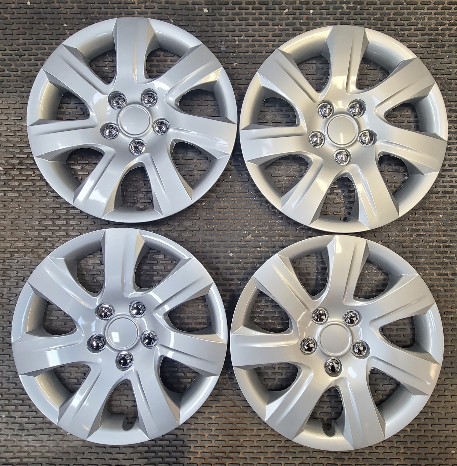 1 Brand New Set 2010 10 2011 11 Camry 16" Hubcaps Wheel Covers 61155 X ...