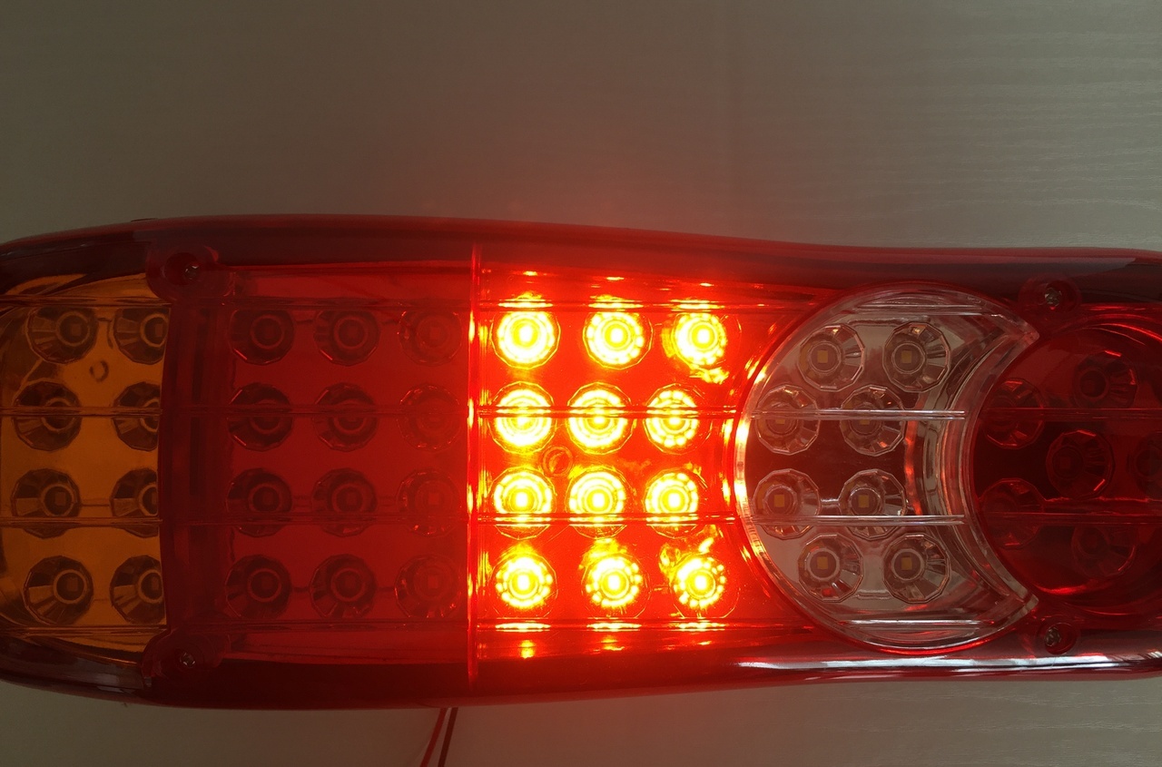 2x 46 LED STOP CAR REAR TAIL INDICATOR REVERSE FOG LAMP TRAILER TRUCK ...