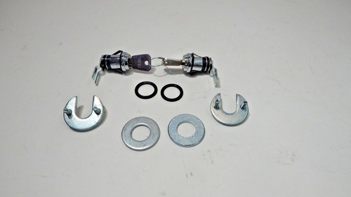 New Door Lock Set w Keys Triumph TR6 TR250 Matching Key W/ Fitting Kit ...