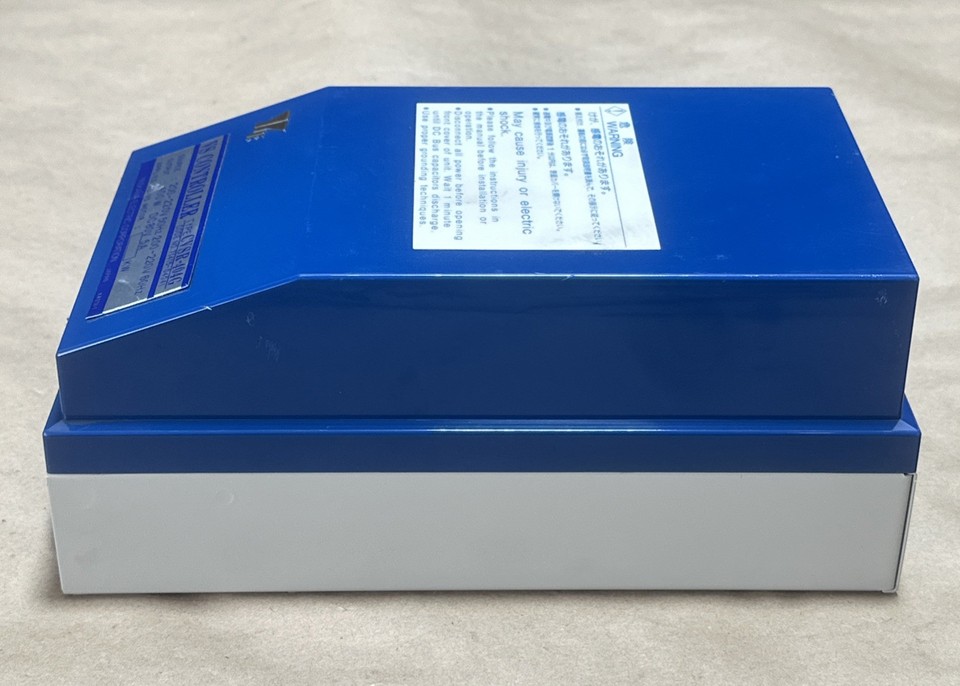 Yaskawa VS Controller CVSR-404G Source: 200-220V 50/60Hz, Output: 400W ...