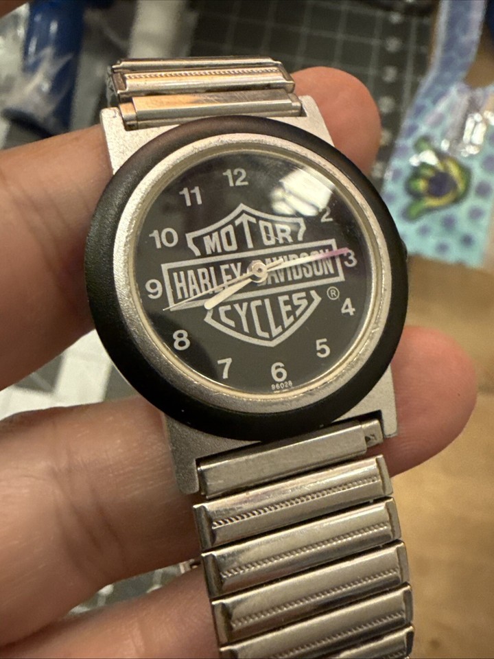 Midsize Harley Davidson watch men's ladies black and silver motorcycle ...