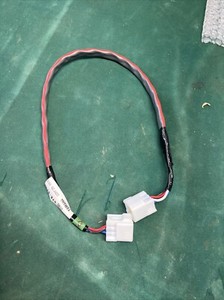 Yamaha OEM BUS Cable 1foot 6Y8-82521-01-00. (345-D3)
