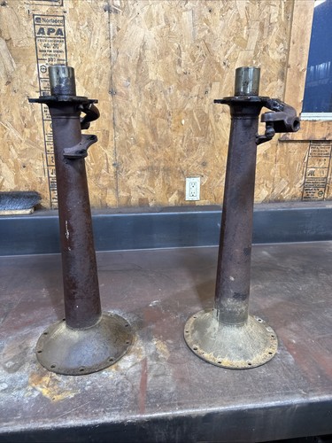 1932-34 Ford Rear Axle Housings. Very Very Nice Set In Excellent ...