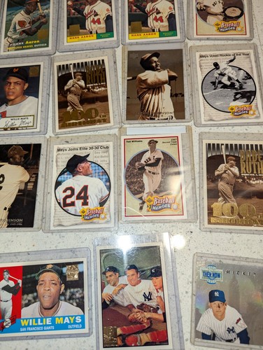 Lot Of 30+ Baseball Legends Cards, Aaron, Mantle, Robinson, Willy Mays+ ...