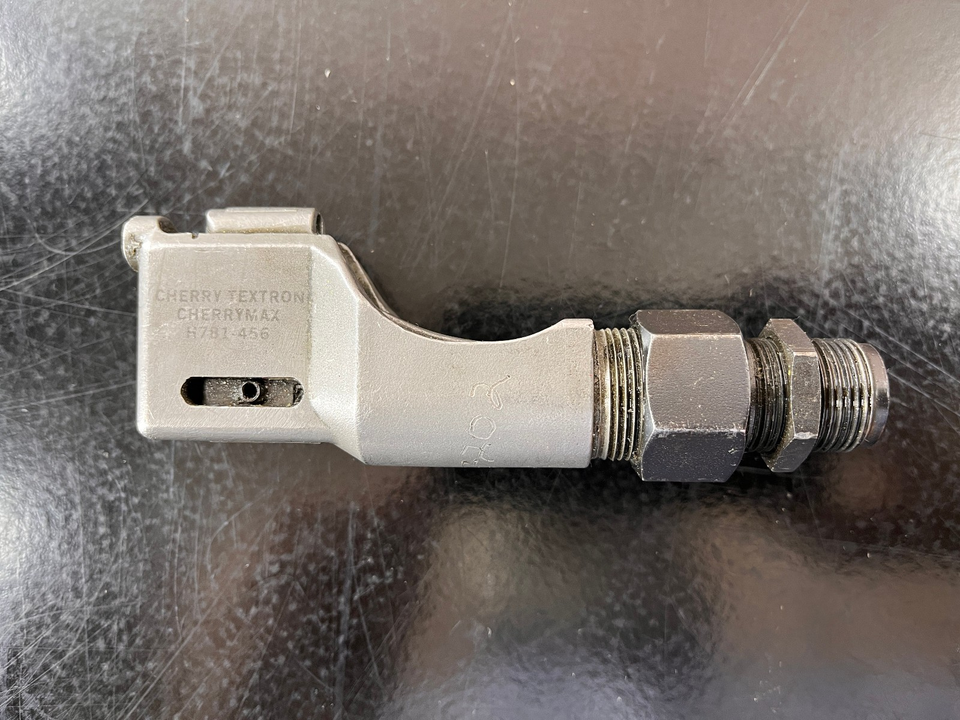 CherryMax Aircraft Rivet Riveter Pulling Head Attachment H781-456 Huck USA | eBay