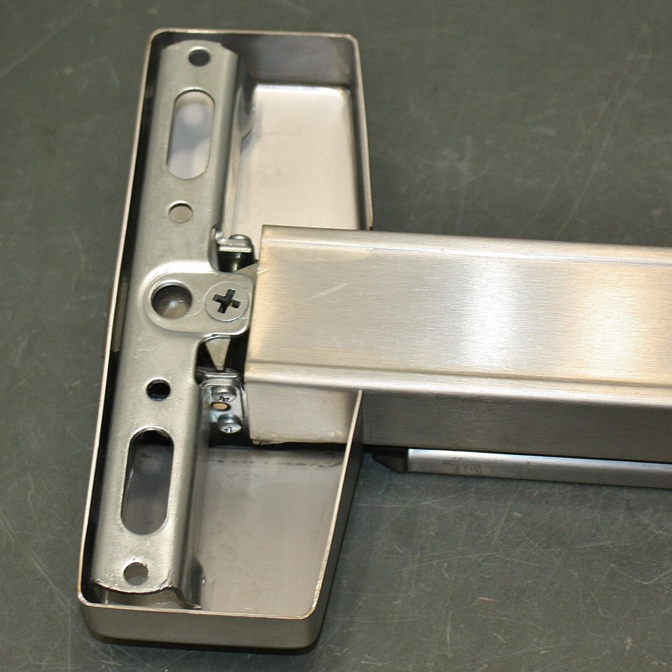 Yale Assa Abloy Accentra Exit Device 7100, Rim Pullman Bolt, 36" Door ...