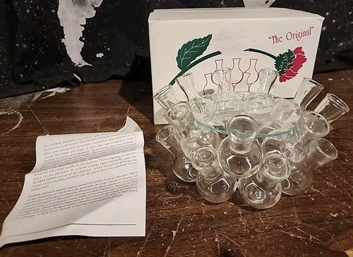 The Original Floral Designs Flower Arranger 17 Bud Vase Small Vases And ...