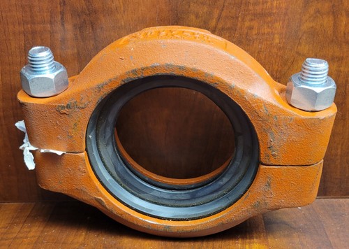 5" x 4" Gruvlok Reducing Coupling Figure 7010 Painted Orange Groove ...