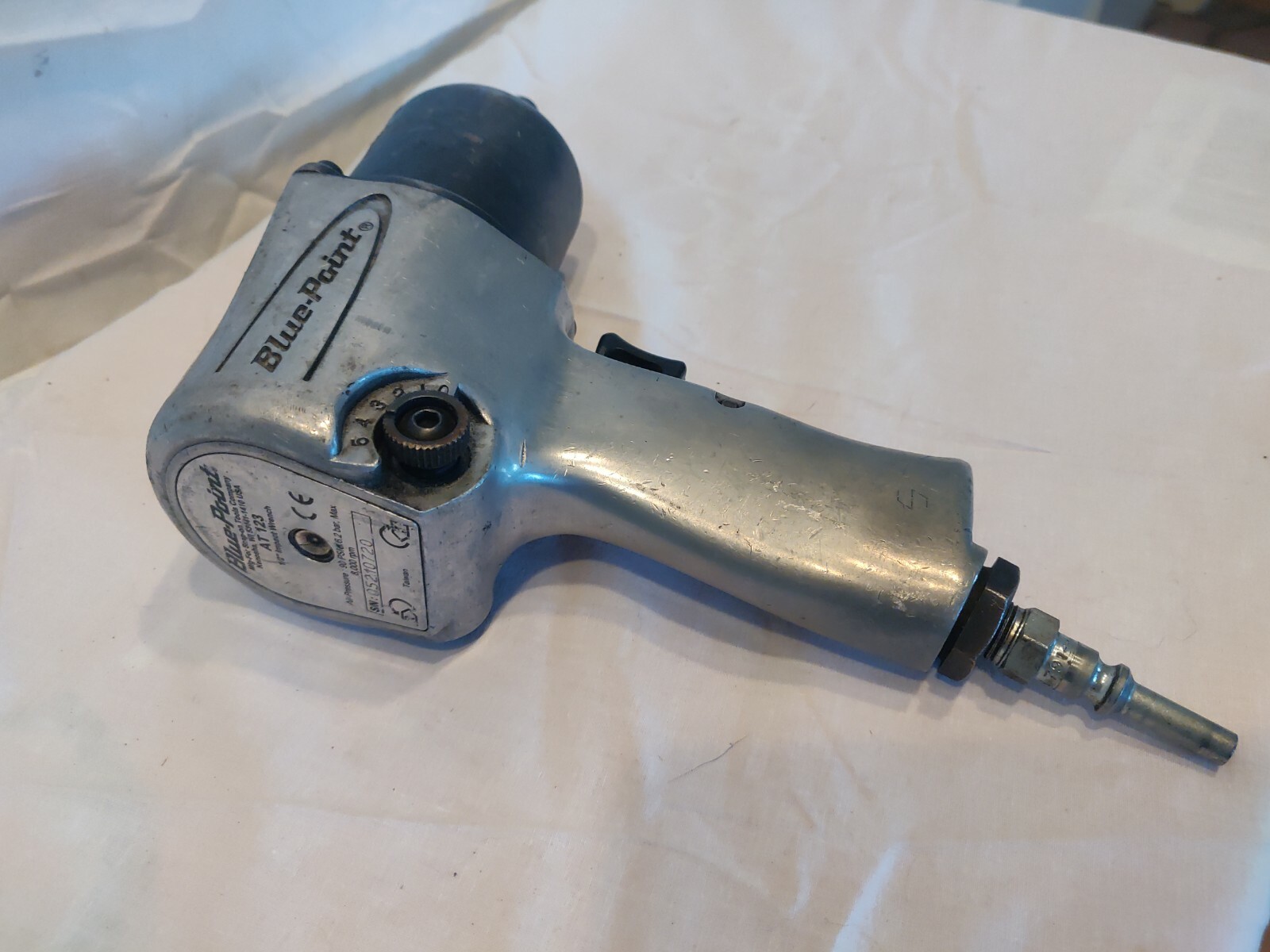 Blue Point AT123 1/2" 90psi 8000rpm Pneumatic Impact Wrench/Gun. Nice ...