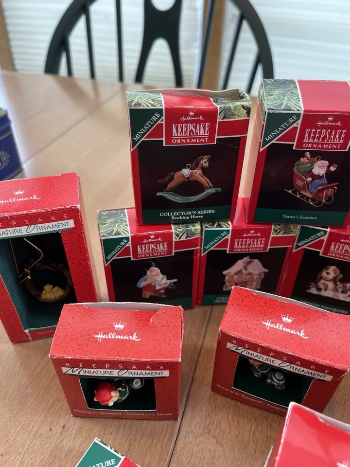 Lot Of 25 Vintage Hallmark Miniature Christmas Ornaments | eBay