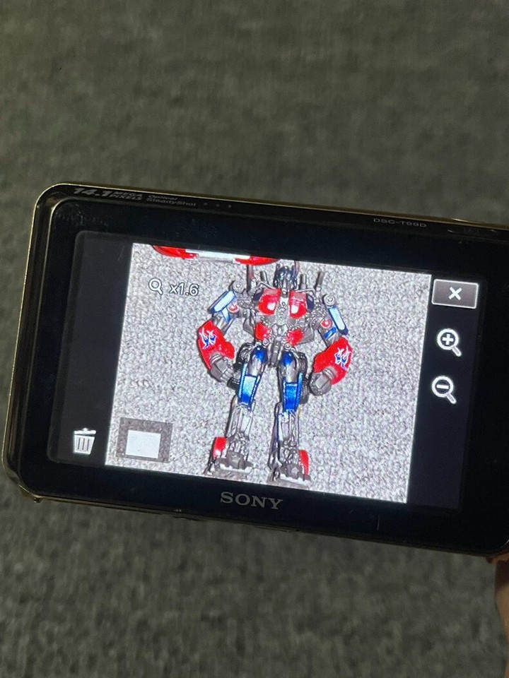 SONY T99D Cyber-Shot DSC 14.1MP 4x Optical Zoom Digital Camera GOLD | eBay