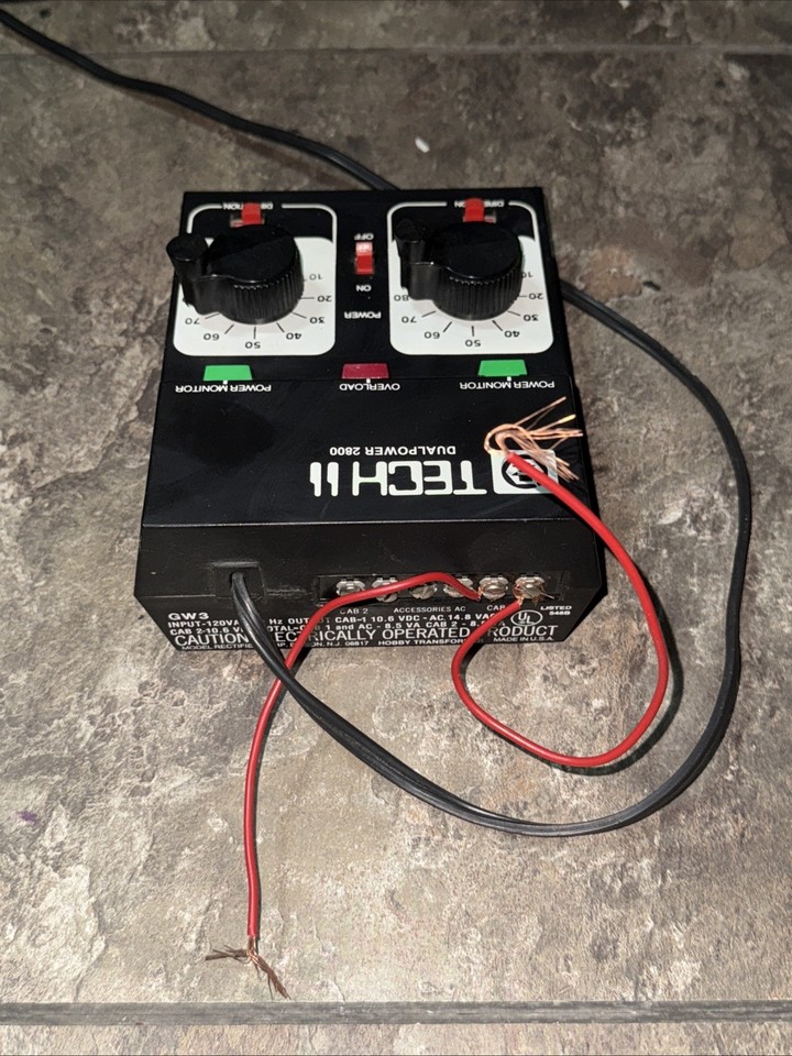 MRC Tech II Dual Power 2800 DC Train Controller HO N Scale Transformer ...