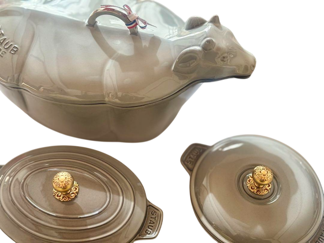 Staub Rare 3-piece set Cow Cocotte & Hot Plate x 2 Gray Made In France ...