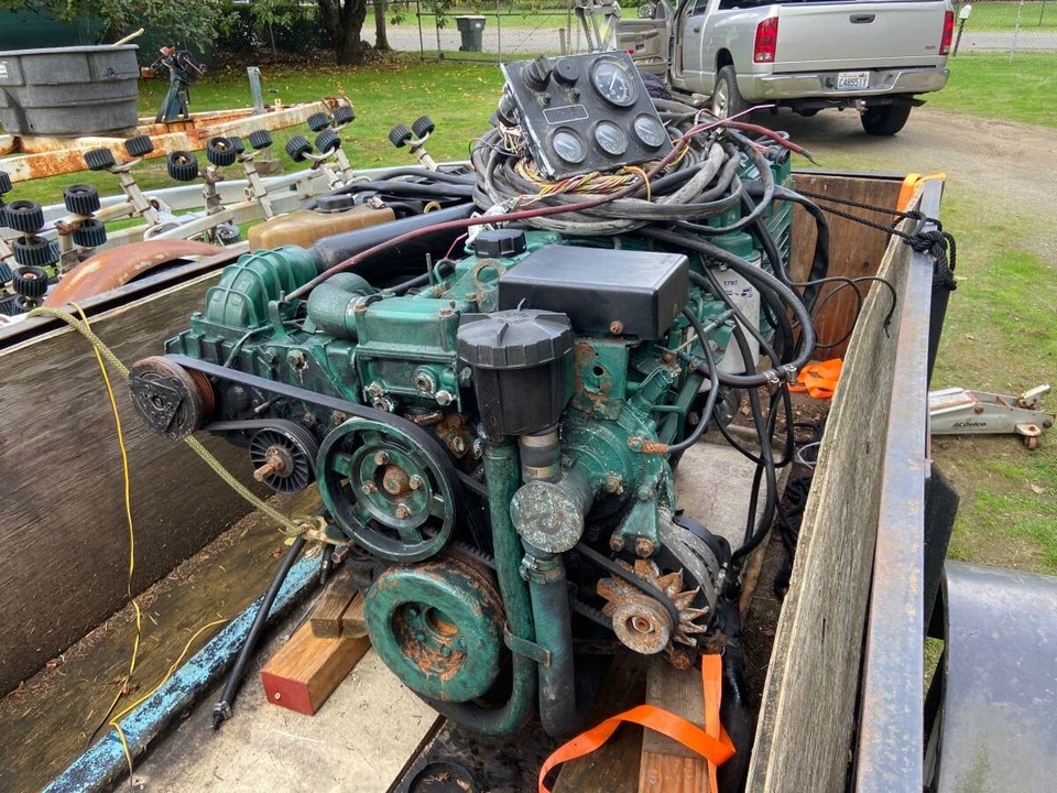 Volvo Penta TAMD41B 165 HP Marine Diesel Engines with gears PRICED ...