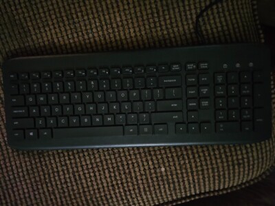 ONN 7217640 USB Connected Soft-Touch Wired Keyboard - Black ...