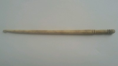 Needles & Cases - Ivory Needle