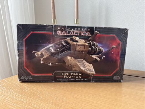 Moebius Models Battlestar Galactica Colonial Raptor Kit New 1:32 Scale ...