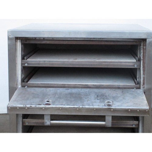 Bakers Pride P44 Countertop Stone Pizza Oven | eBay