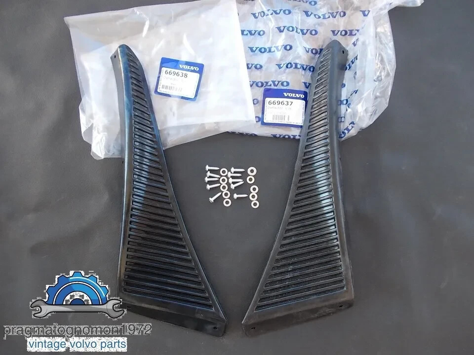 VOLVO 669637 - 669638 P1800 RUBBER STONE GUARDS SET FOR REAR WINGS ...