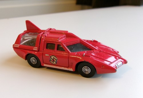CAPTAIN SCARLET DIECAST SPECTRUM SALOON CAR | eBay UK