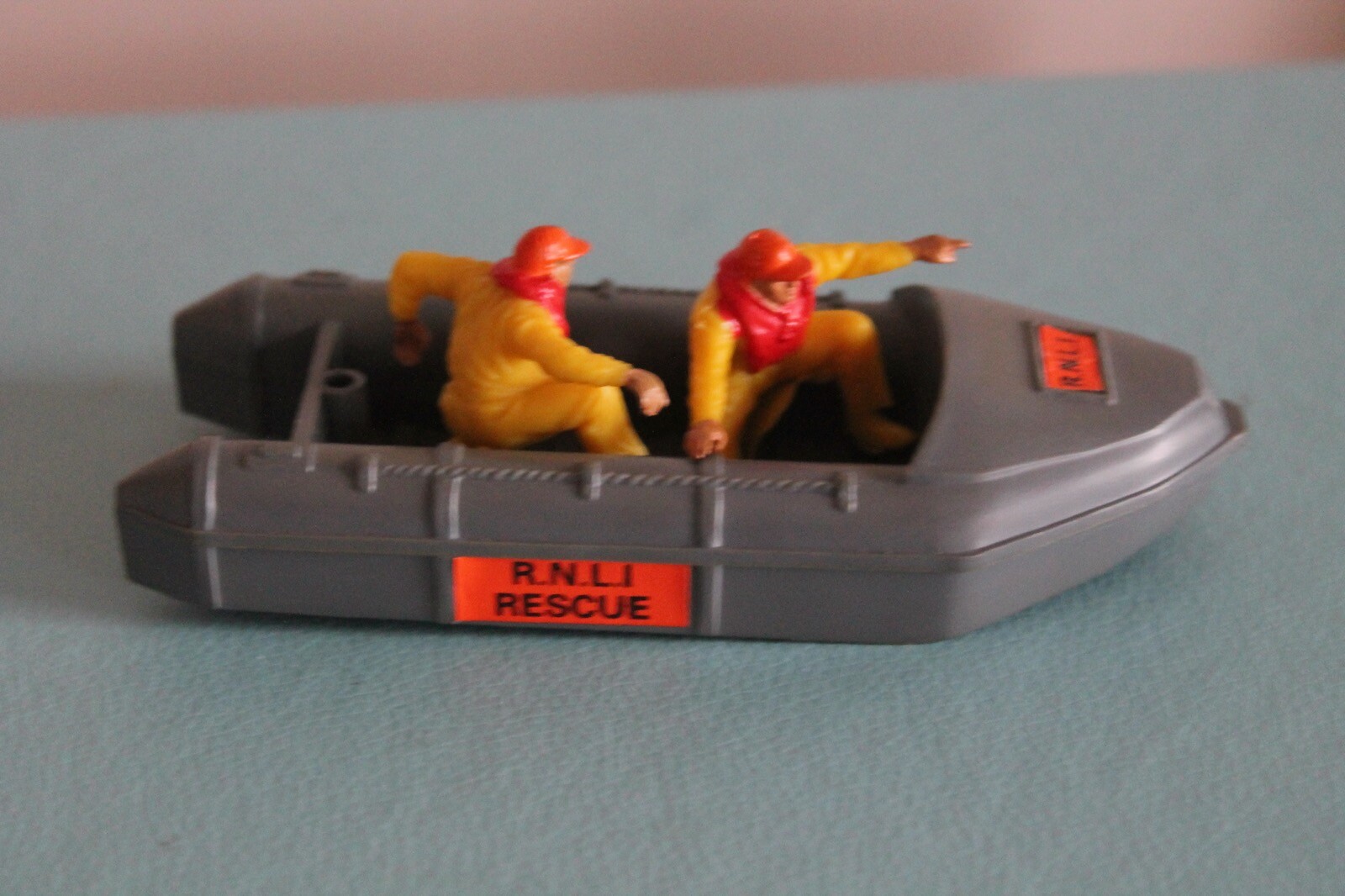 Britains Ltd 5” RNLI RESCUE LIFEBOAT Plastic Grey Toy Boat DINGHY 1973 ...
