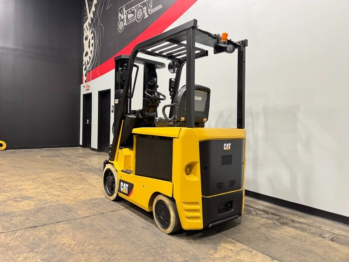 2016 CATERPILLAR EC25N 5,000LB 3 STAGE CUSHION ELECTRIC FORKLIFT STK ...