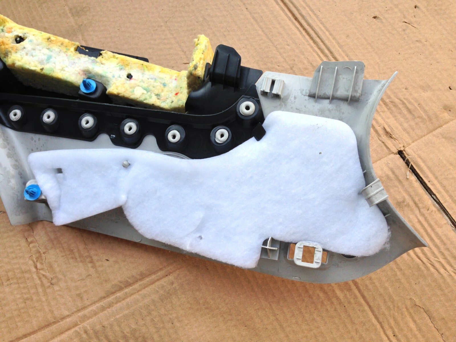 MERCEDES A CLASS W176 PASSENGER NEAR SIDE REAR INTERIOR PILLAR TRIM ...