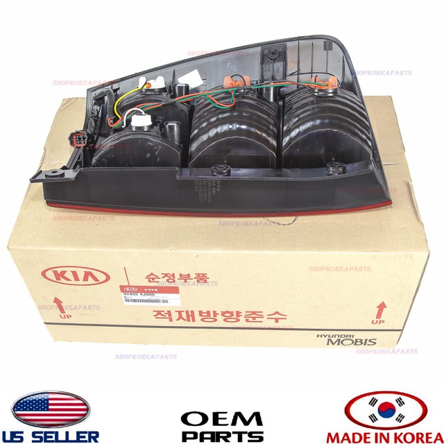 Genuine Trunk Tail Light Lamp RH OEM 92402 4j000 for Kia Sedona 2010 ...